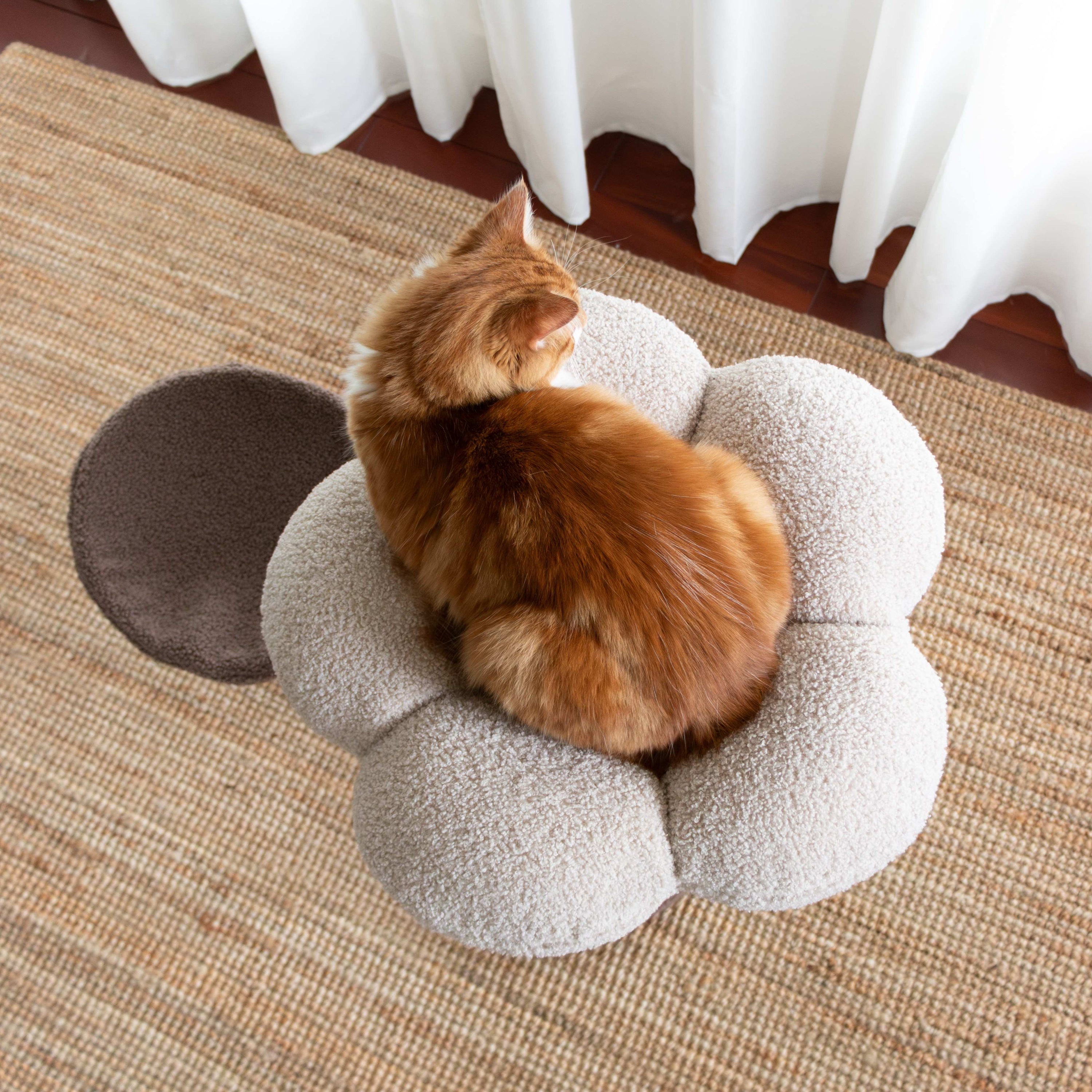 Medi Mocha Flower Cat Tree